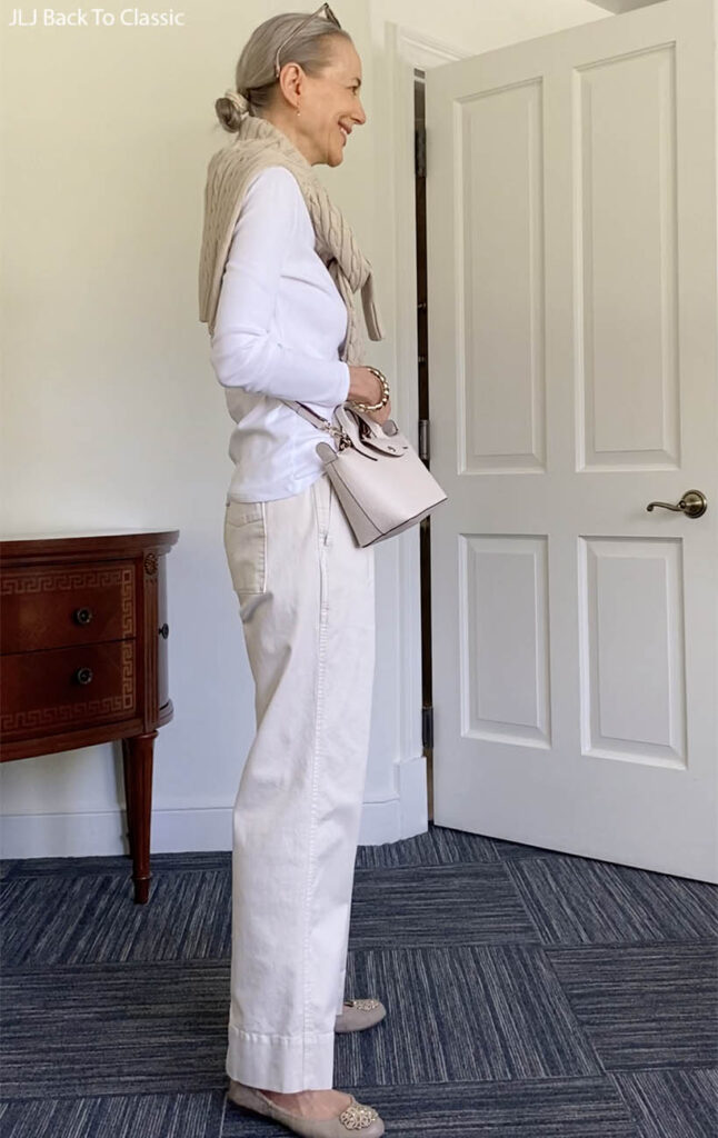 Vlog: What’s In My Longchamp Le Pliage Cuir Bag; Khaki Pants, Sweater ...