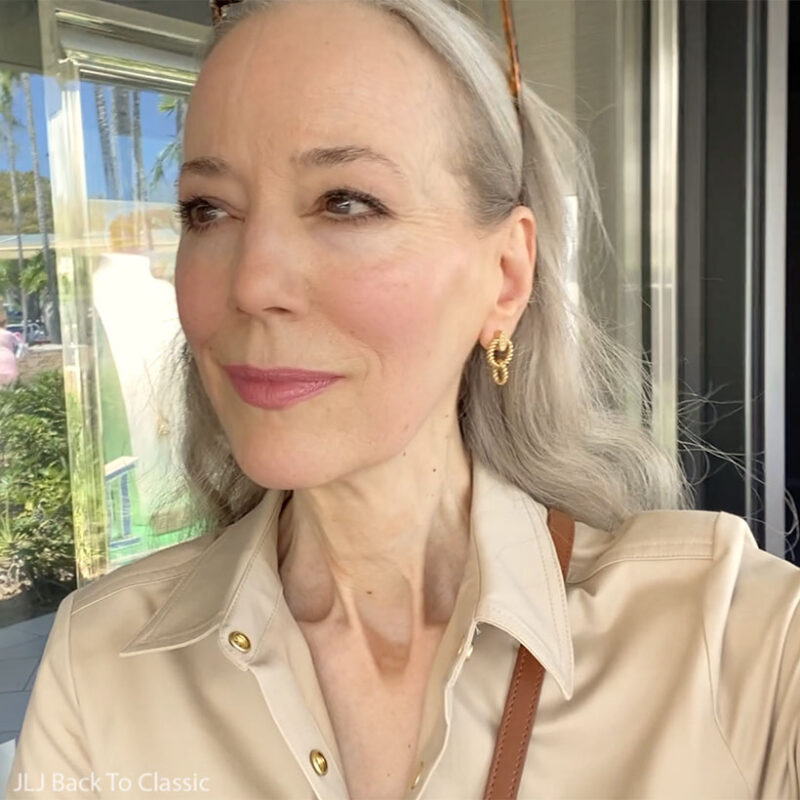 Vlog/Timeless Style: Ferragamo Iconic Top-Handle Bag, Midi Shirtdress ...